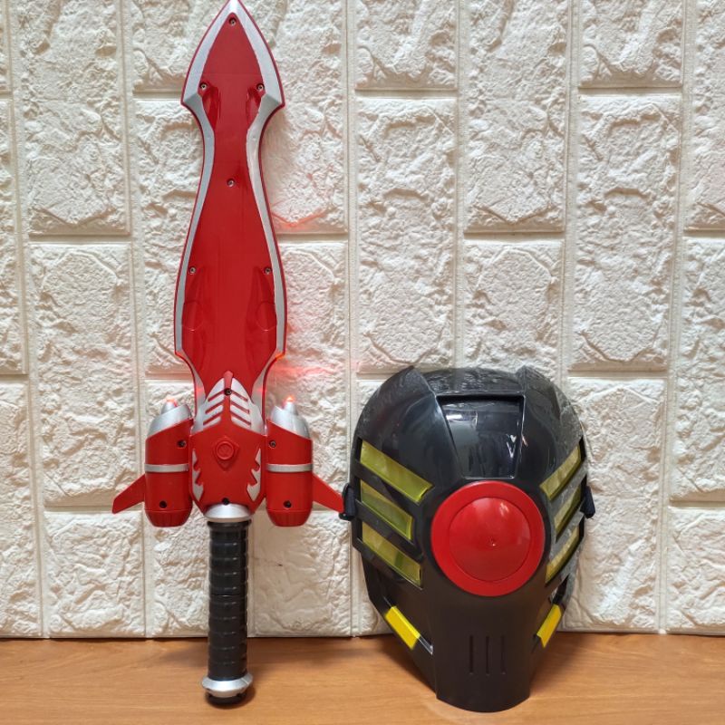 Jual Mainan 1 Set Topeng dan Senjata Bima X Ultramen | Shopee Indonesia