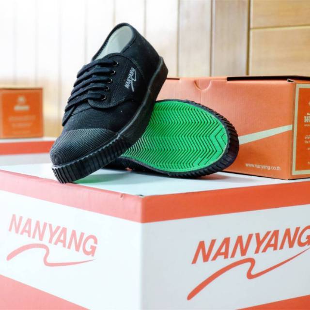Jual NANYANG SEPATU TAKRAW ORI ORIGINAL 100% THAILAND ( COD) | Shopee ...