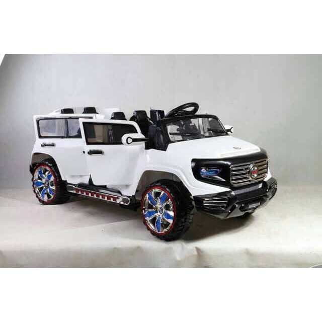 Jual Mobil Aki Pliko PK 8198N 4-Door And 2-Row Seat Jeep | Shopee Indonesia