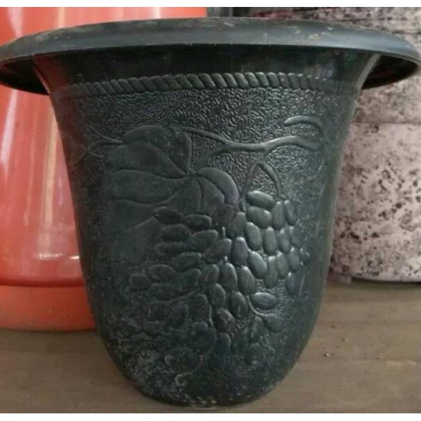 Jual Dapatkan Pot tempel / dinding anggur ( hitam ) | Shopee Indonesia