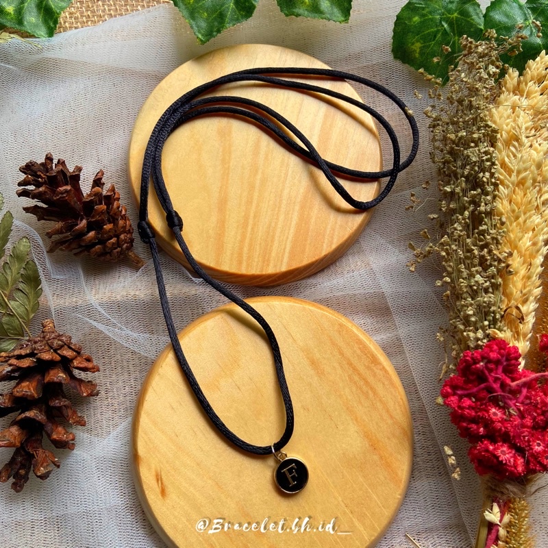 Jual Kalung huruf || Kalung nama || kalung hitam || Kalung tali ... Jual Kalung huruf || Kalung nama || kalung hitam || Kalung tali ...