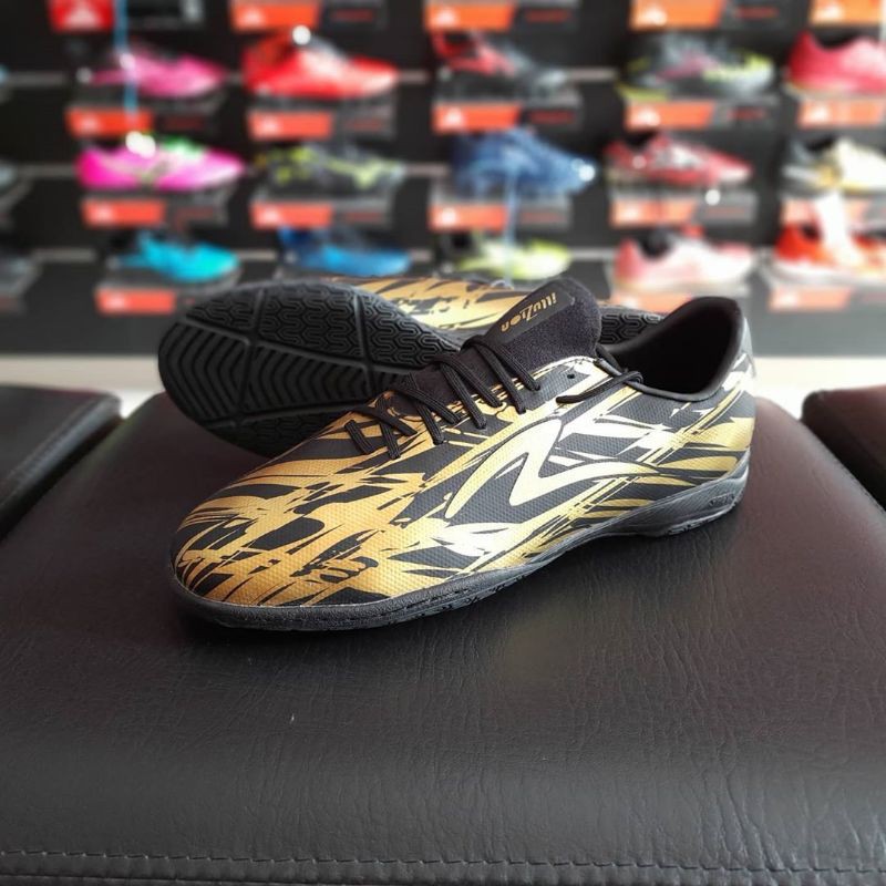 Jual Sepatu Futsal Specs Accelerator Illuzion IN 2 Warna Original ...