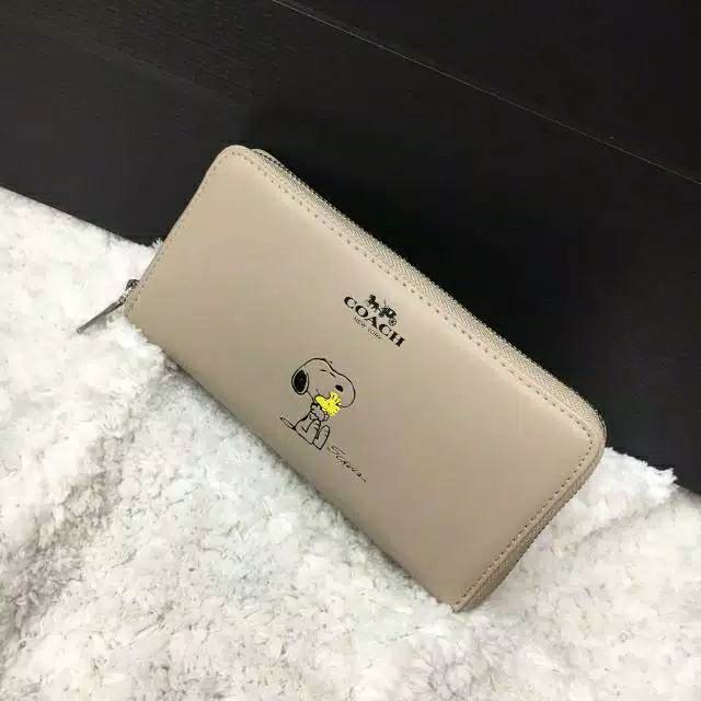 Jual DOMPET COACH SNOOPY IMPORT | Shopee Indonesia