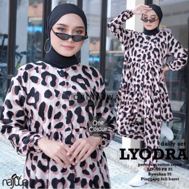 Jual LYODRA SET BY ORINAJWA| DAILY SET TERLARIS 1 KG MUAT 3 PCS ...