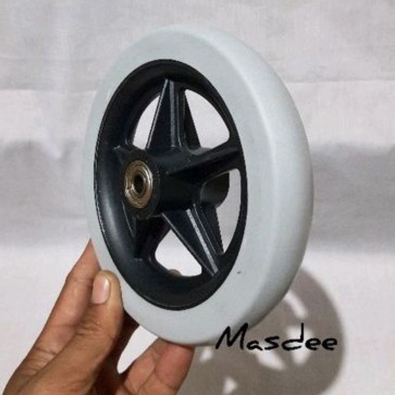 Jual roda depan kursi roda 6 inch original/ban depan kursi roda 6 inch ...