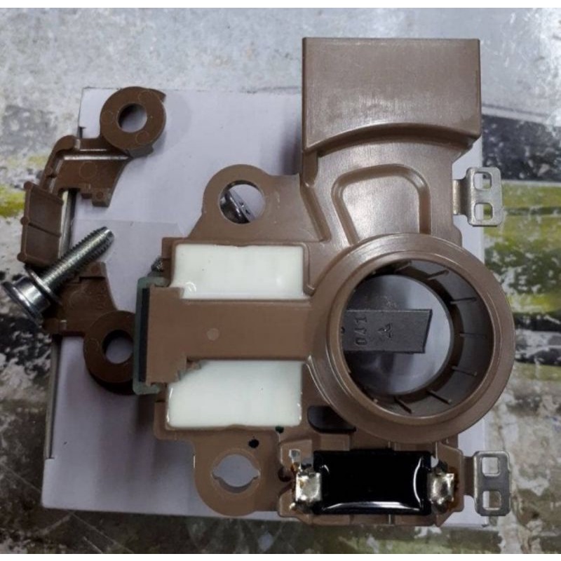 Jual ic alternator regulator galant hiu V6-24 ST grandis pajero sport ...