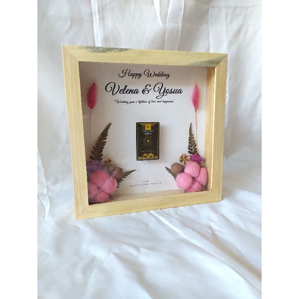 Jual Kado gift hadiah frame figura pigura kayu untuk nikah| ulang tahun ...
