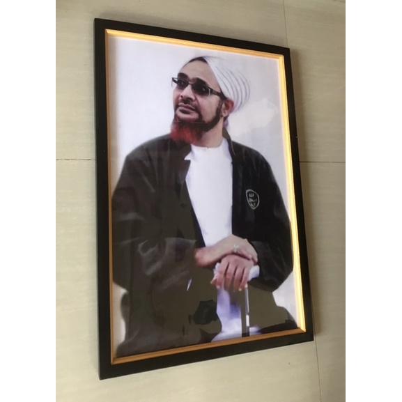 Jual Gambar Cetak Poster Ulama Habib Umar plus bingkai ukuran 35cm x ...