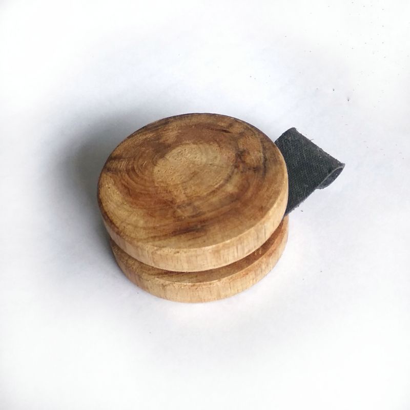 Jual Yoyo Mainan Tradisional Kayu | Shopee Indonesia