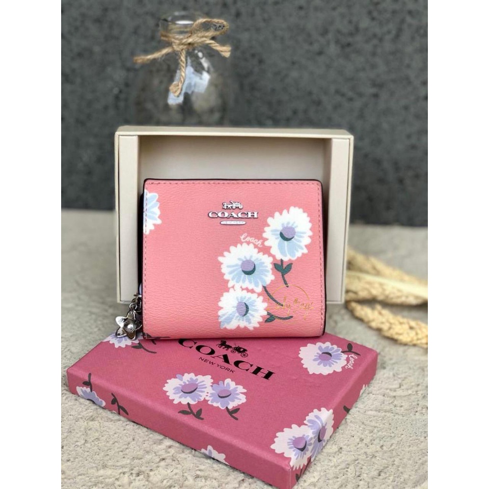 Jual coach daisy snap wallet boxed (authentic / original ) | Shopee ...