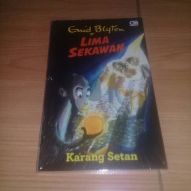 Jual Novel serial 5 sekawan karang setan karya enid blyton | Shopee ...