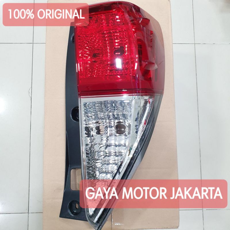 Jual LAMPU STOP-STOPLAMP BELAKANG KANAN TOYOTA INNOVA REBORN 81551 ...