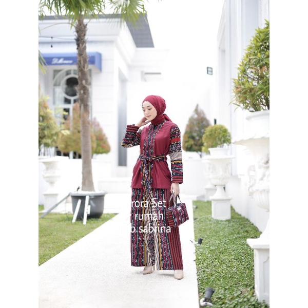 Jual SABRINA TENUN AURORA SET MAROON (ATASAN & BAWAHAN) | Shopee Indonesia