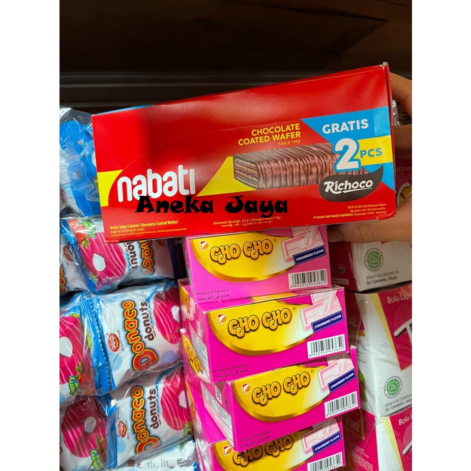 Jual NABATI CHOCOLATE / KELAPA COATED WAFER BOX 14 PCS | Shopee Indonesia
