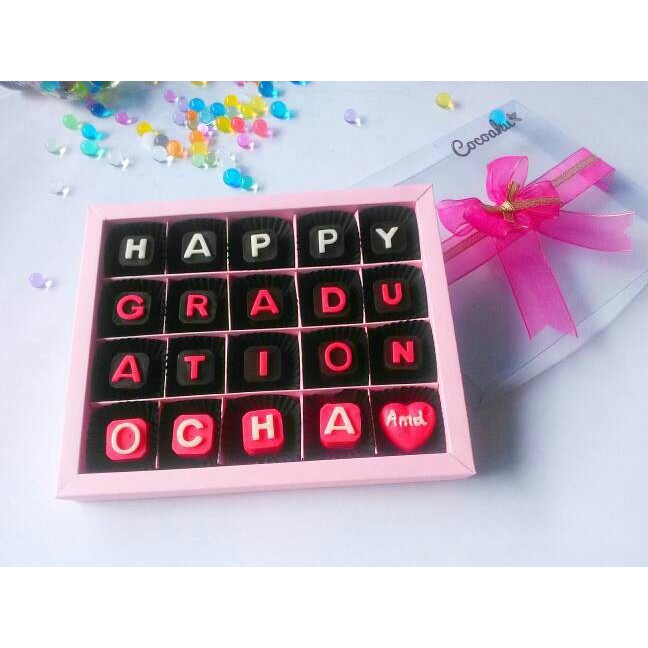 Jual Cokelat Ucapan kelulusan / coklat graduation (box mika 20 sekat ...