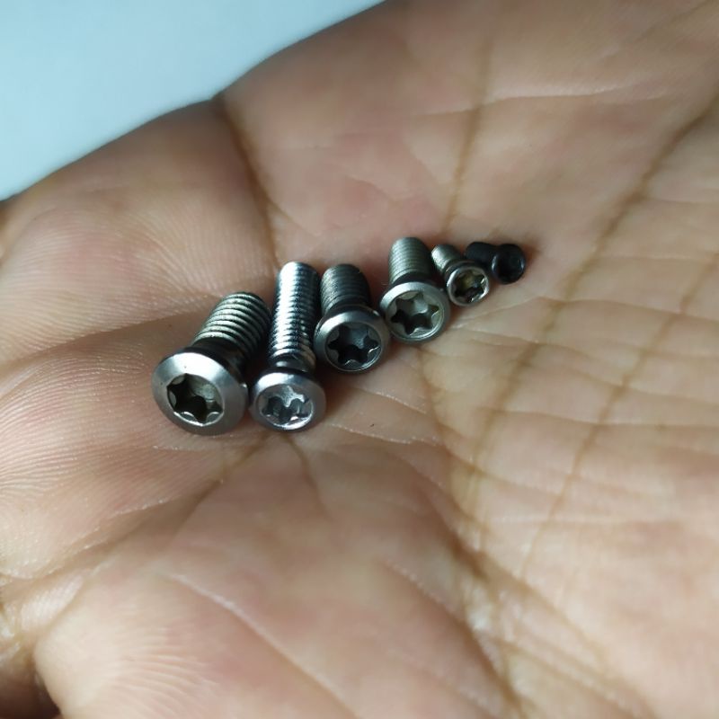 Jual Mur Baut Screw Bintang M2 M2.5 M3.5 M4 M5 baut Insert Bubut baut ...