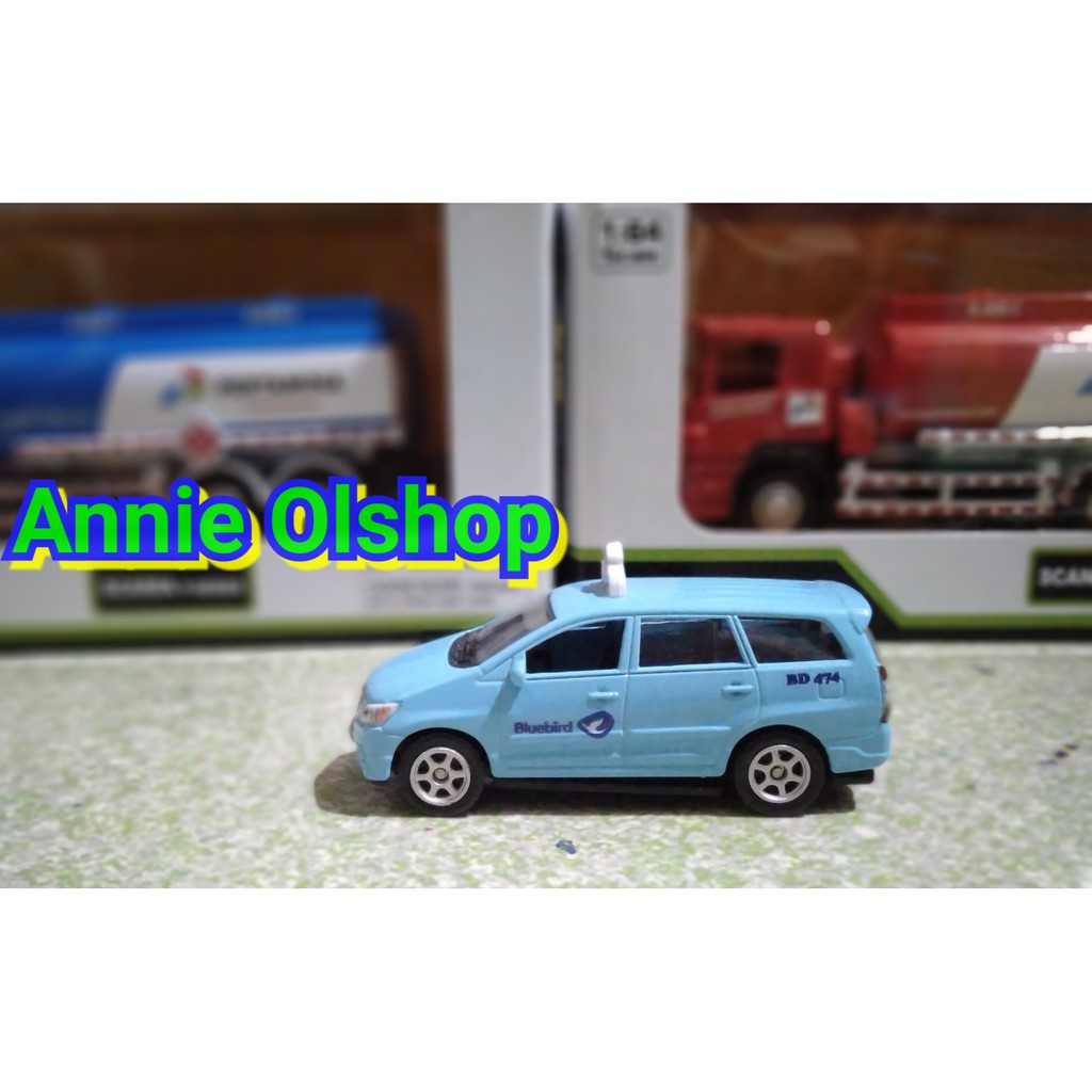 Jual Diecast miniatur toyota kijang innova taksi bluebird | Shopee ...