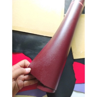 Jual Kulit Sapi asli Jenis fullgrain / Motif pori Warna Merah Maroon ...