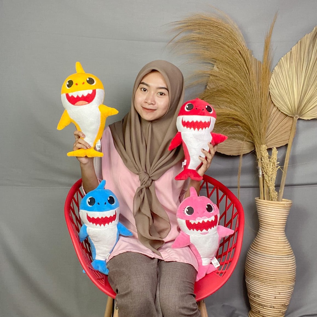 Jual Boneka Baby Shark Ukuran S Led Bahan Halus/Boneka Ikan Hiu S Bisa ...