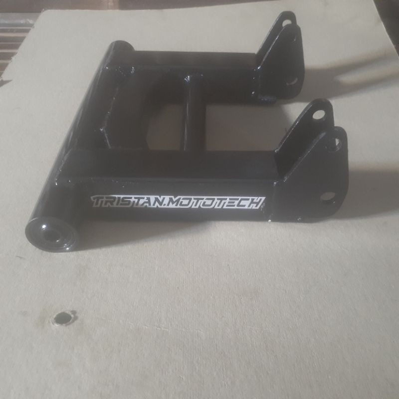 Jual long engine mounting aerox/new aerox connected /Aerox Old /New ...