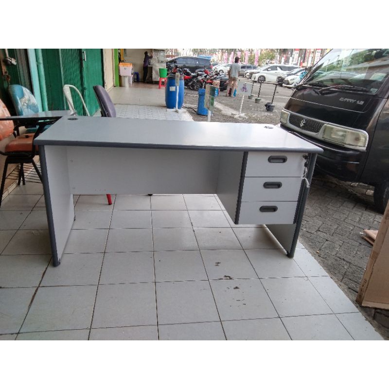 Jual Meja Kantor Meja Kerja UNO 120x60x75 cm UOD1081 Molek Furniture ...