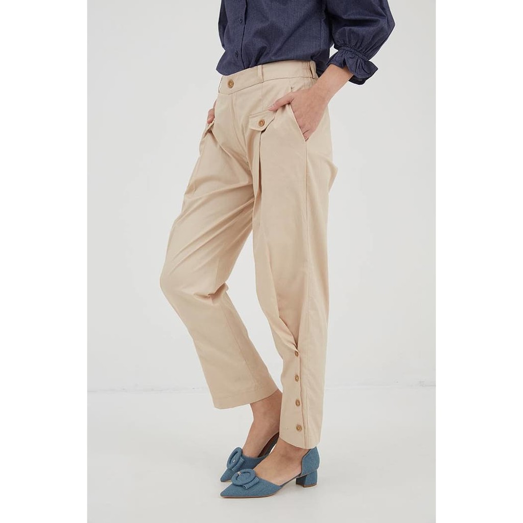 Jual Hijabenka Bawahan Muslim Celana Wanita Paryn Button Pants Beige ...