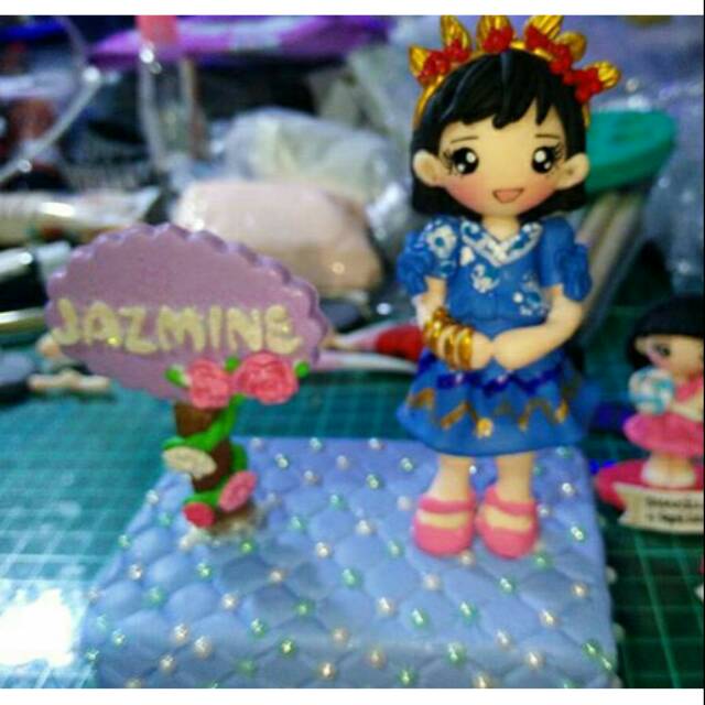 Jual Custom Pajangan Meja/Dashboard | Shopee Indonesia