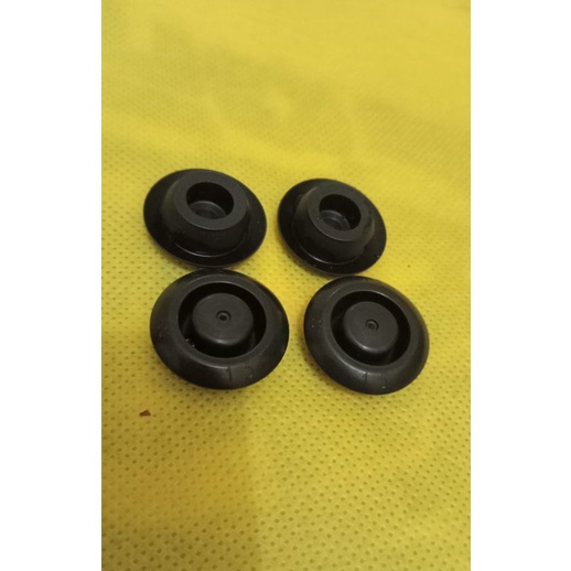 Jual COVER PLASTIK TUTUP LUBANG BODY MOBIL UNIVERSAL ORIGINAL UKURAN 15 ...
