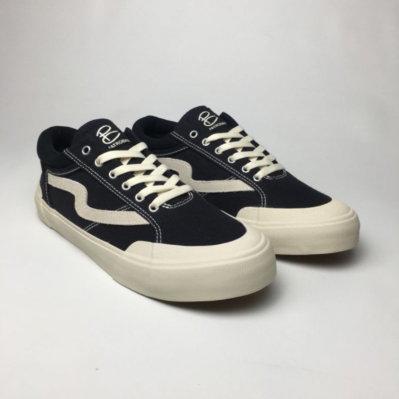 Jual PATROBAS CLOUD LOW BLACK WHITE | Shopee Indonesia