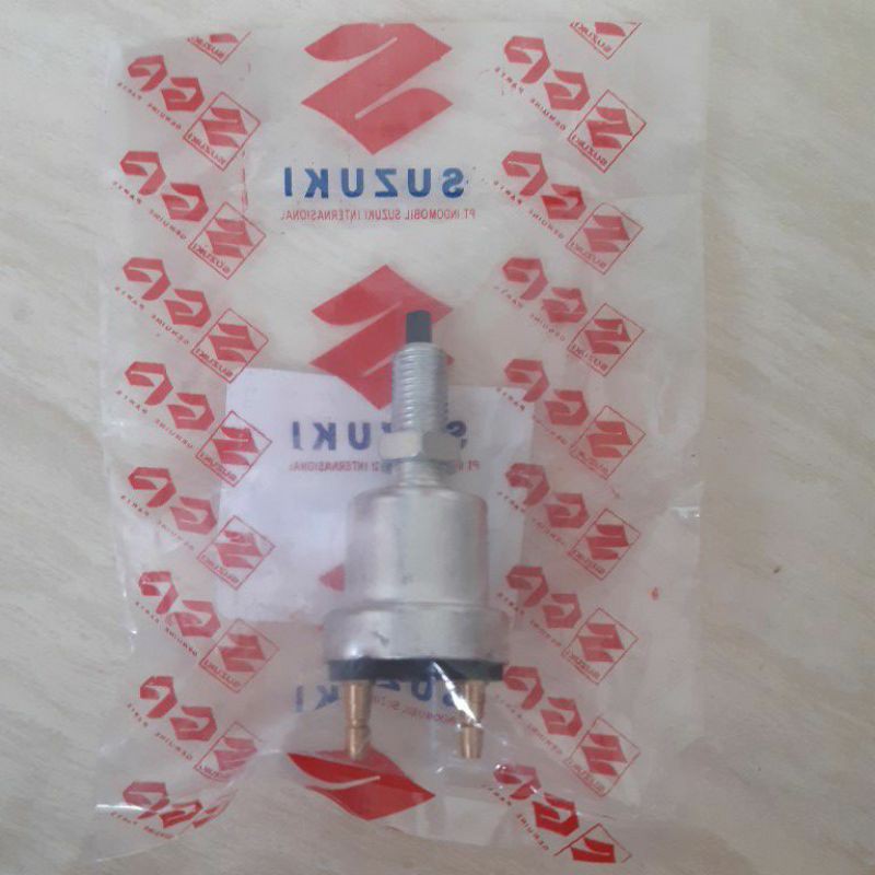 Jual stop switch / switch rem mobil carry , futura , t120SS | Shopee ...