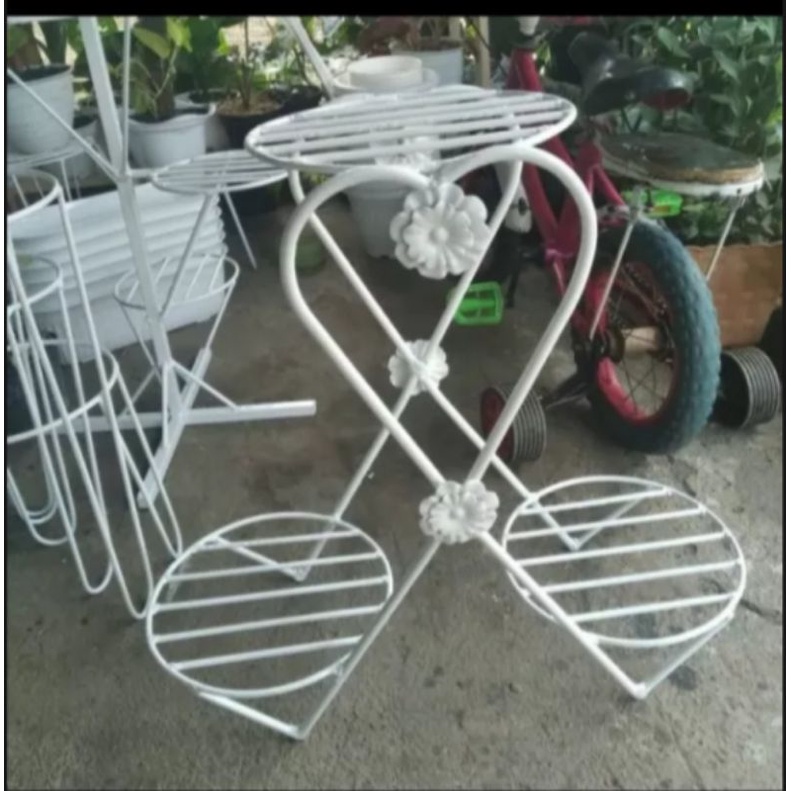 Jual standing rak pot love - rak tanaman - pot tanaman hias | Shopee ...