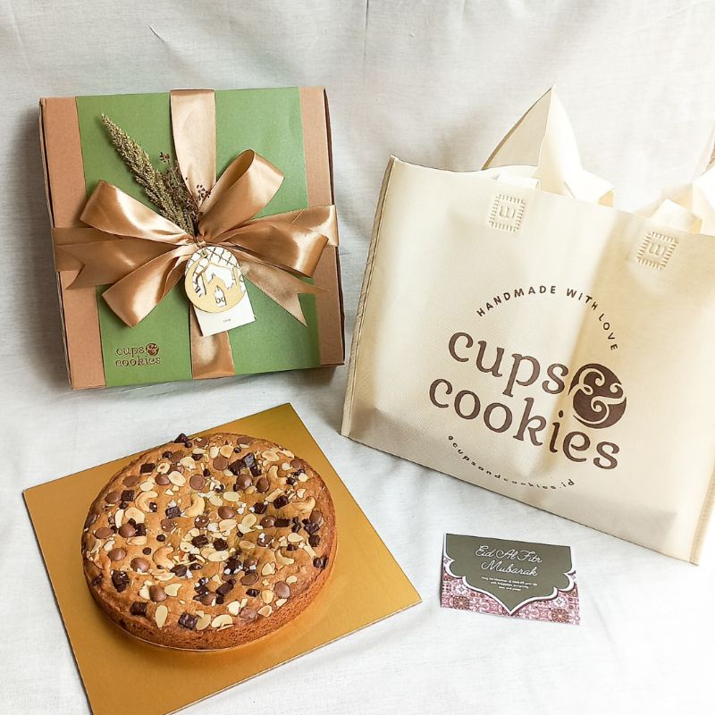 Jual [PO] Eid Al Fitr Hampers | Giant Cookie | Soft Cookie | Hampers ...