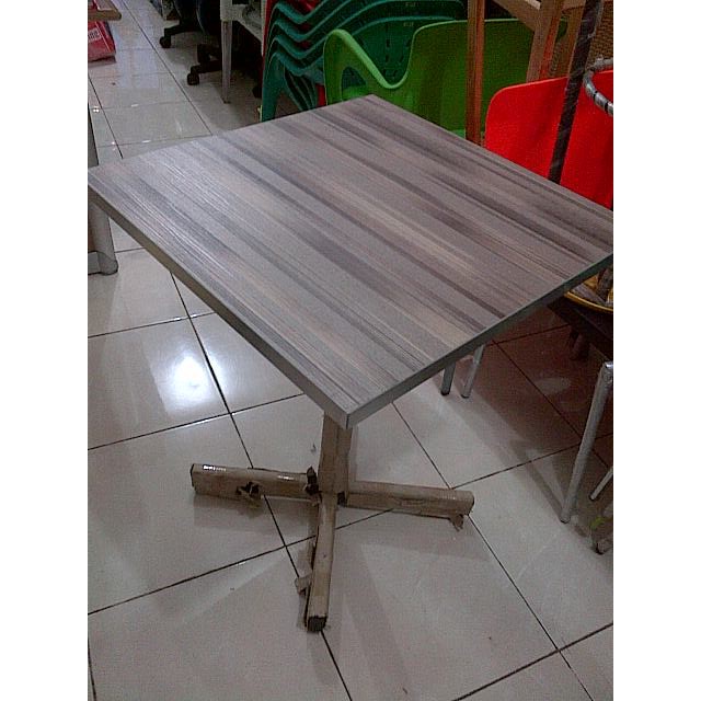 Jual meja cafe meja kafe meja kantin meja resto meja makan kaki besi hitam | Shopee Indonesia