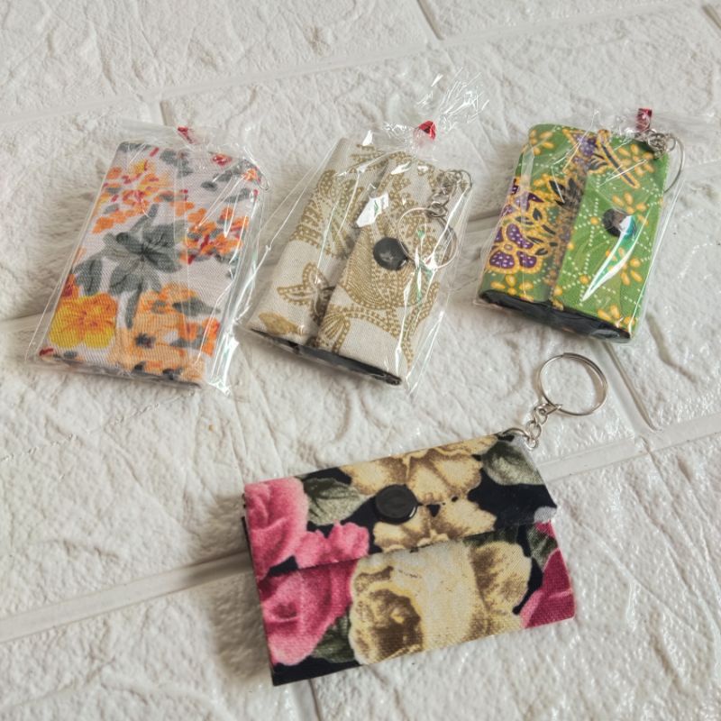 Jual Souvenir Gantungan Kunci Dompet Batik model stnk Souvenir Murah | Shopee Indonesia