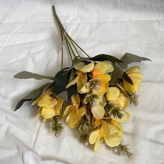 Jual BUNGA KAMBOJA BAHAN SILK 6 CABANG TANGKAI BUNGA ARTIFICIAL PALSU ...