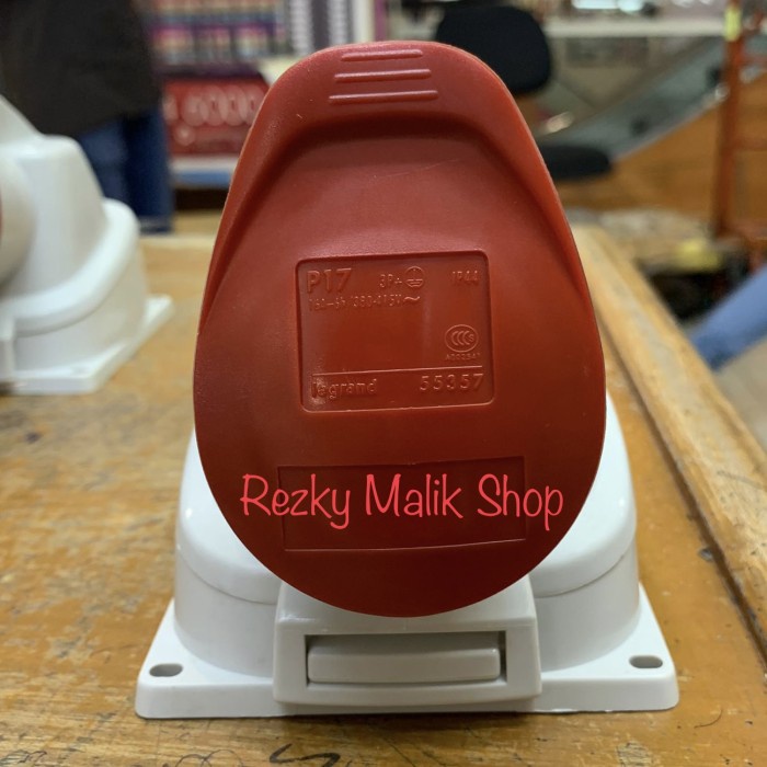 Jual Surface Mounting Stop Kontak 3P 3 Phase 16A 16 A 4 Kaki 4 Pin Legrand | Shopee Indonesia