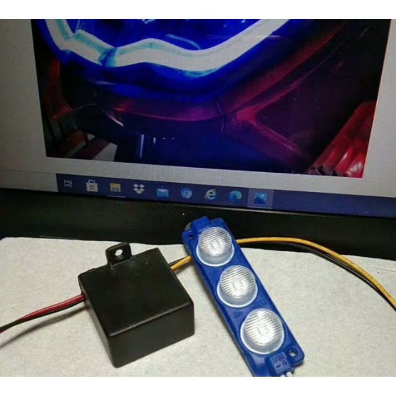 Jual MODUL BLITZ PESAWAT 12V DENGAN + LAMPU KEDIP 3 MATA WARNA BIRU ...