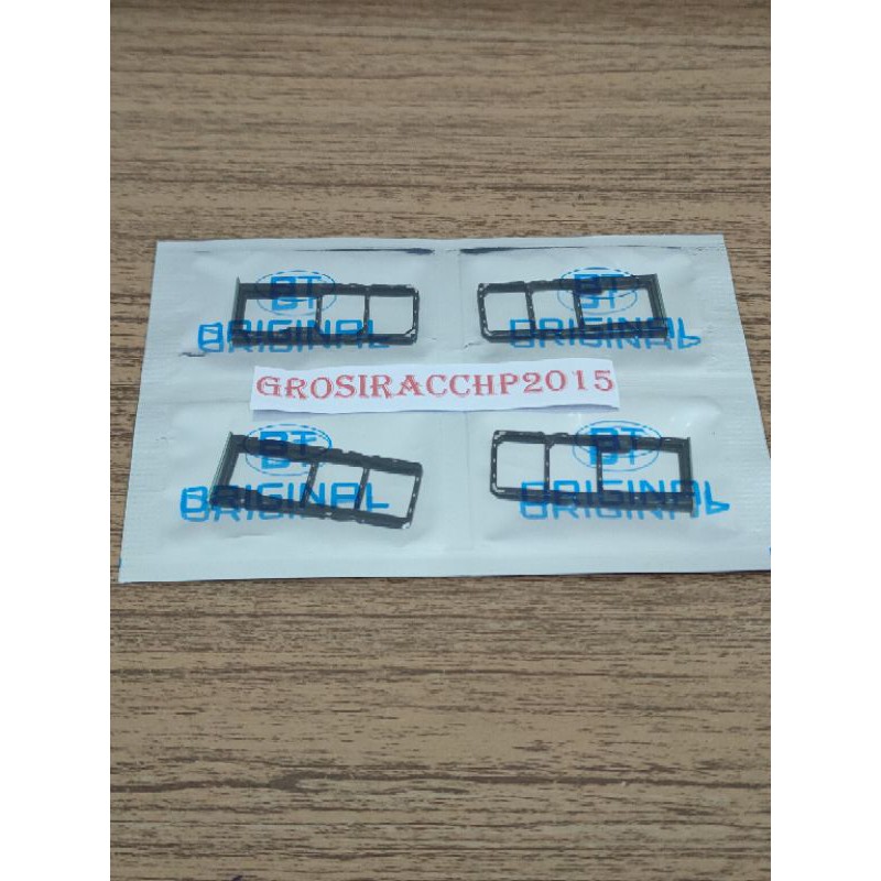 Jual SIMLOCK / SIM TRAY / TEMPAT KARTU REALME C11 | Shopee Indonesia