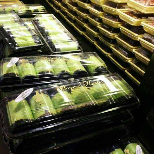 Jual Pisang roll prima rasa | Shopee Indonesia