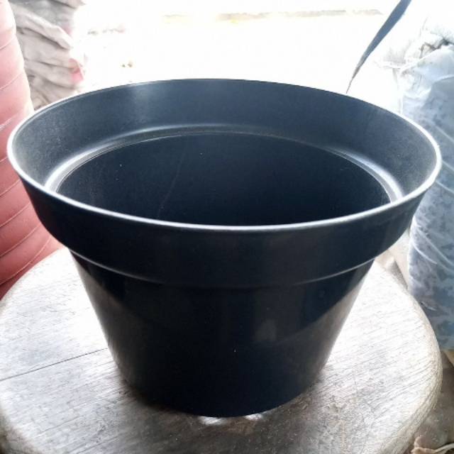 Jual Pot plastik polos ukuran 20cm-40cm | Shopee Indonesia