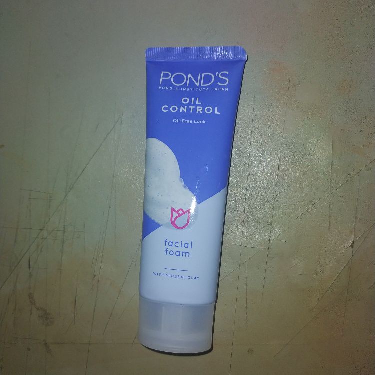 Jual Pond's Facial Foam 100gr - Sabun Cuci muka ponds KEMASAN BARU ...