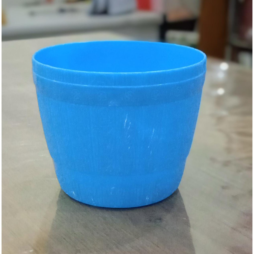 Jual Pot Tanaman/Bunga Plastik Kecil Dasar Berlubang size Mini Warna ...
