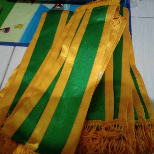 Jual Samir wisuda warna kuning-hijau | Shopee Indonesia