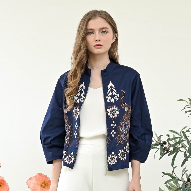 Jual Jaket Bomber - Jaket Batik Wanita - 135JM | Shopee Indonesia
