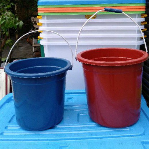 Jual Ember 3 4 Galon Ekonomis (12-16 Liter) / Ember Plastik Vincent ...