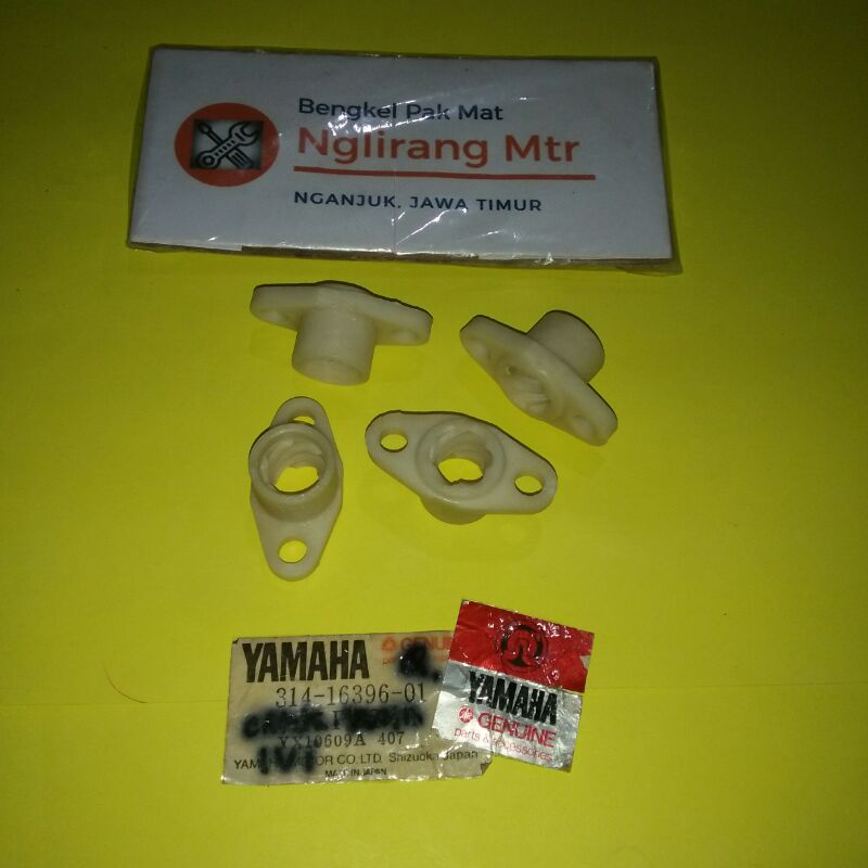 Jual rumah stut kopling push screw housing Yamaha RS 100 RS100 AT2 AT3 CT3 CT3 DT125 W2360 NOS ...