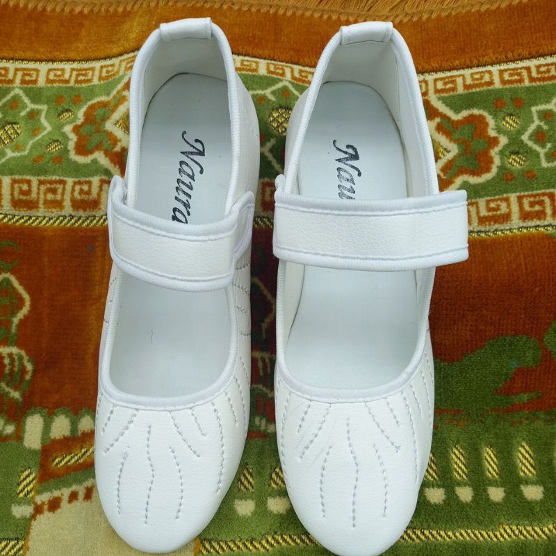 Jual SEPATU AKAR WANITA HAJI DAN UMROH / SEPATU HAJI WANITA / SEPATU ...