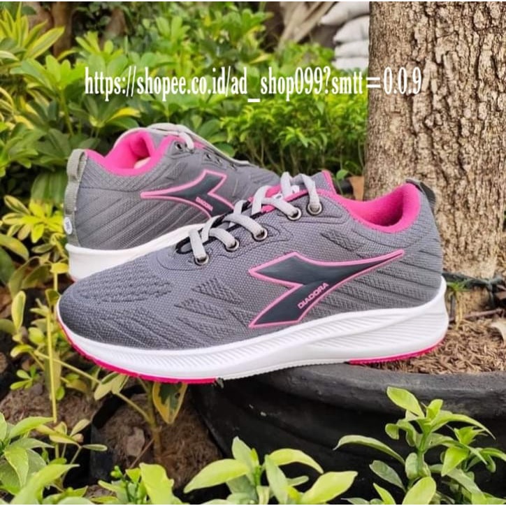 Jual Sepatu Olahraga Wanita Kerja Jogging Sepatu Senam Wanita Size 36 ...