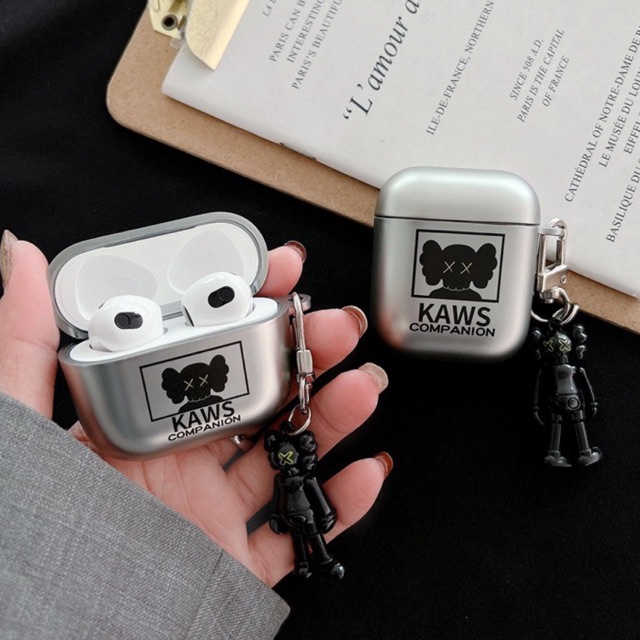 Jual Airpods Case 1 2 3 4 Pro 2 3 Kaws Companion Silver Matte Soft ...
