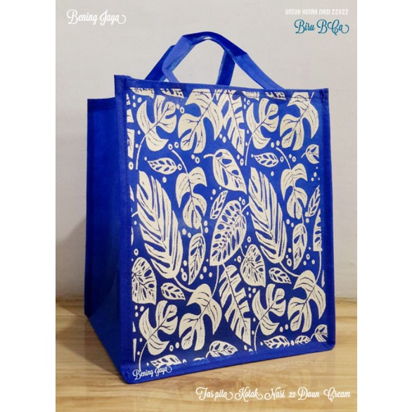 Jual Tas Hajatan Goodie Bag Pita Kotak 22 Daun Biru BCA Sablon Cream ...